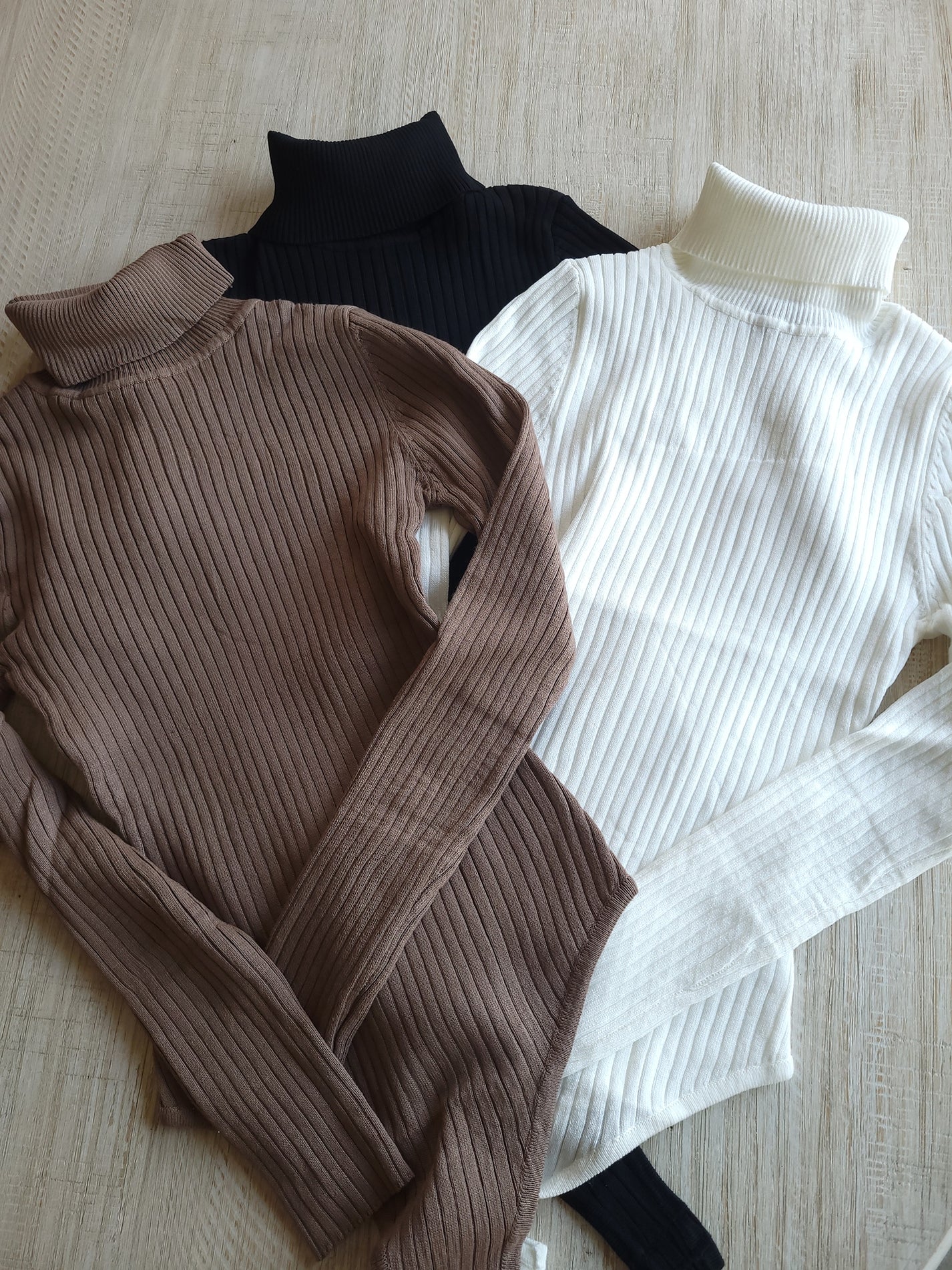 Long Sleeve Turtle Neck Body Suit 3 Colors – Mota Boutique